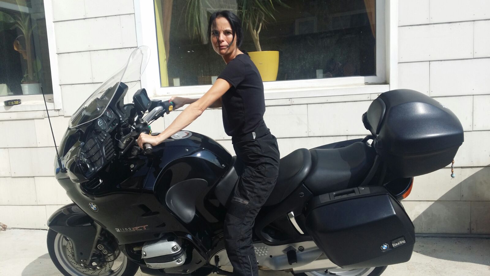 Bikerin als Sozius sucht Biker für Touren – Mannsdorf an der donau ...